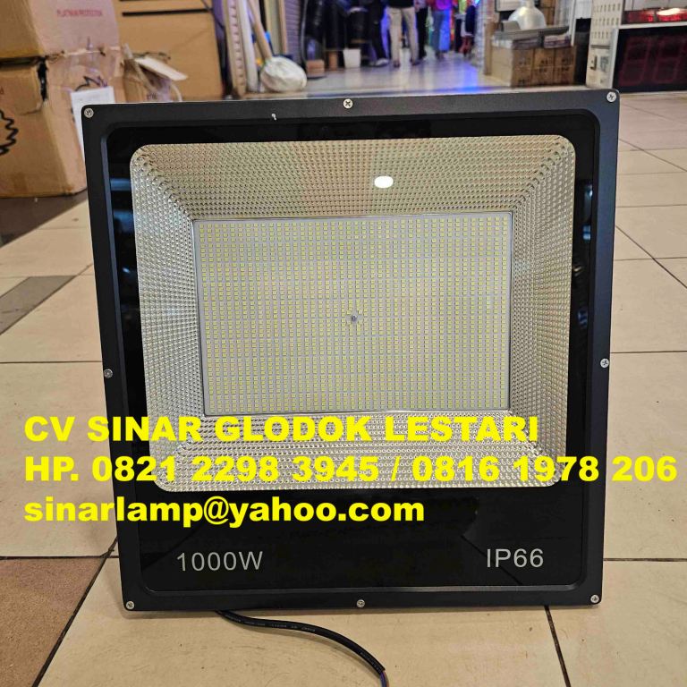 Lampu Sorot 1000 Watt SMD LED IP66