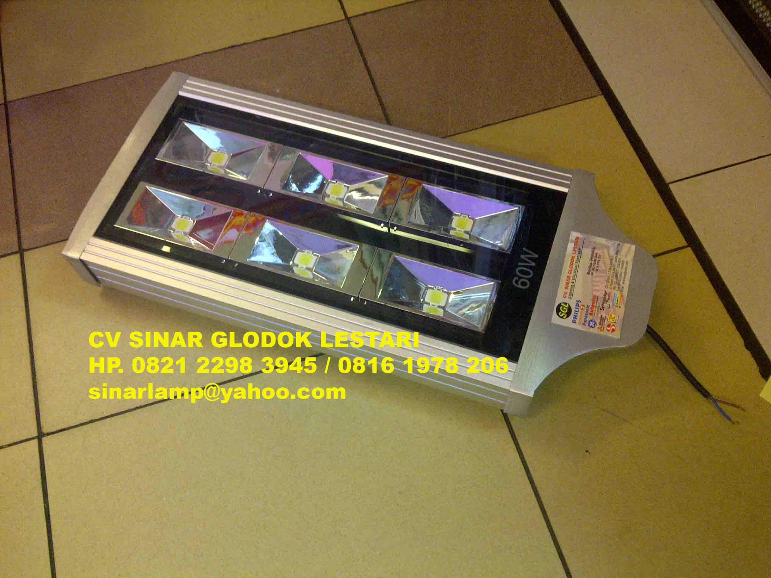 Lampu Jalan LED : Lampu Jalan LED 60 Watt