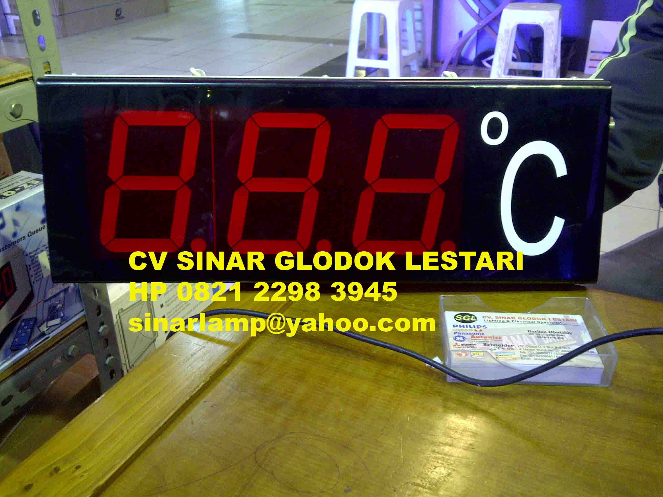 Lampu Papan Display Temperatur Suhu